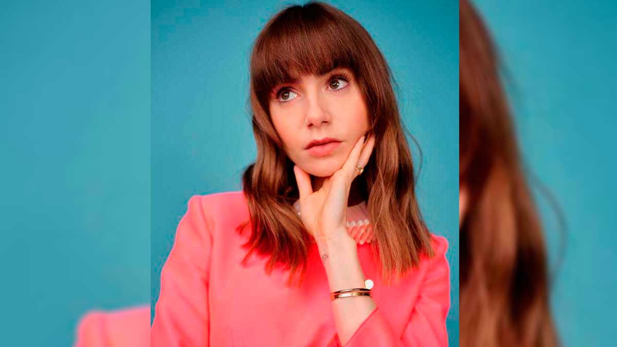 4 trucos para lucir el flequillo de moda de Emily en París